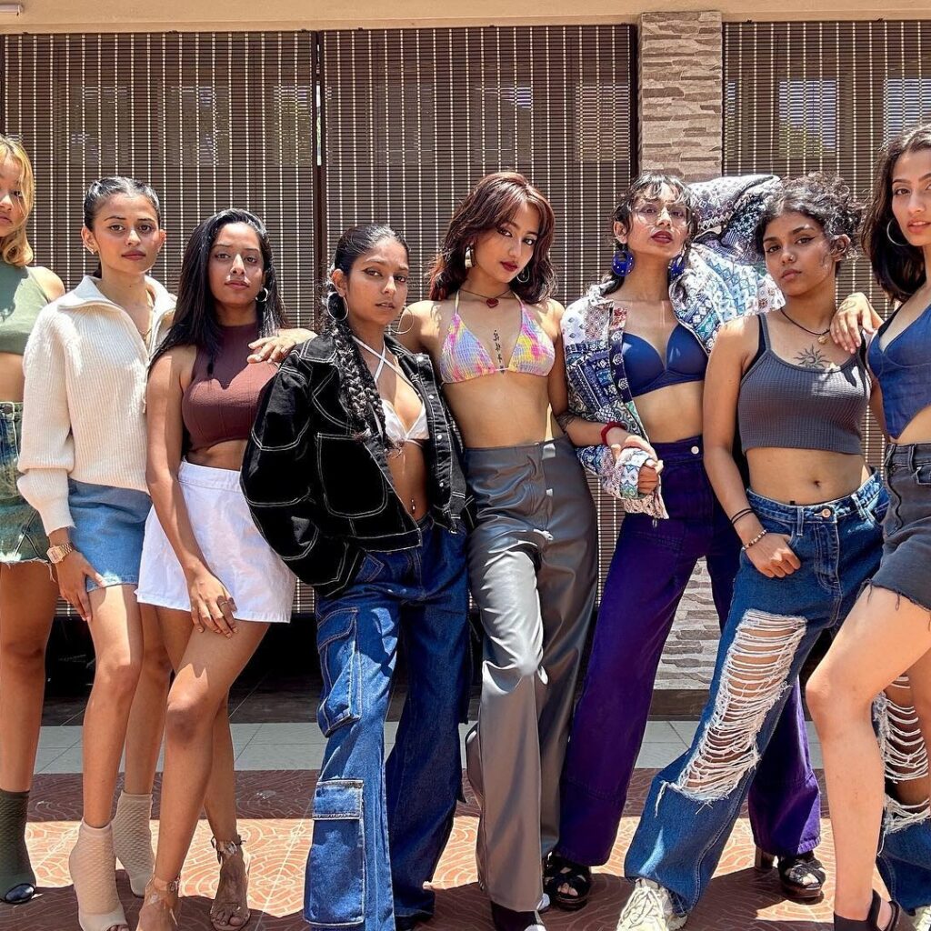 The Vixens Crew: 7 Dancers From Bengaluru - Anushka, Bhavana, Vibha ...