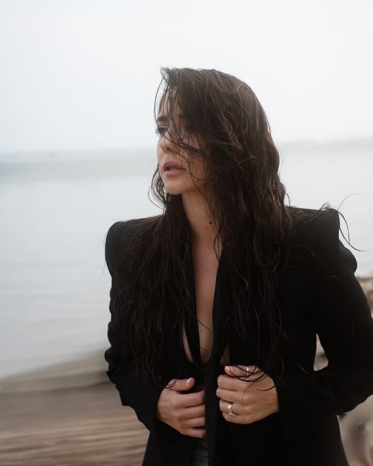 Paniz Zade Biography: Rising Star In Film And Television